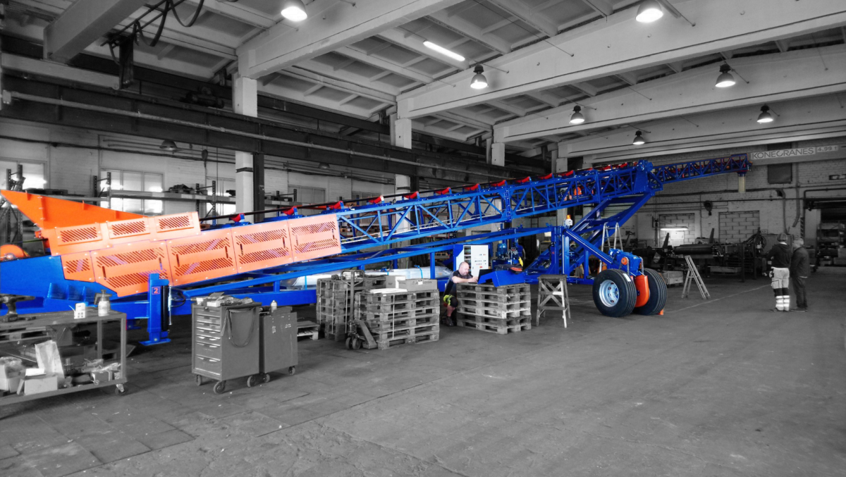 Telescopic stacker conveyor , conveyor lines and solutions – Cantec OÜ